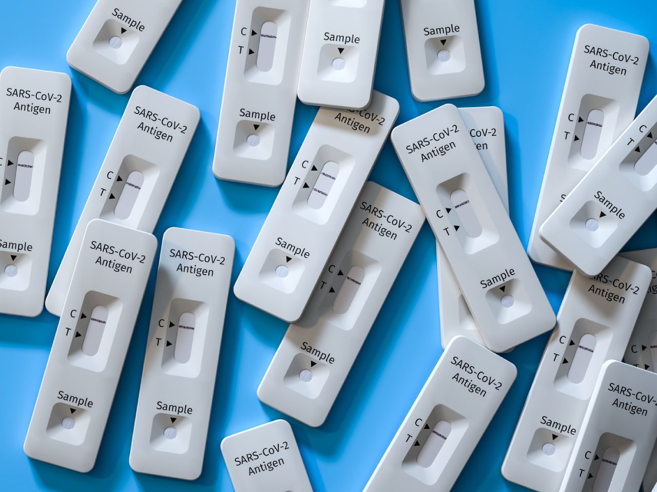 Απόστολος Καραλέξης | Δερματολόγος με Εξειδίκευση στα Μαλλιά